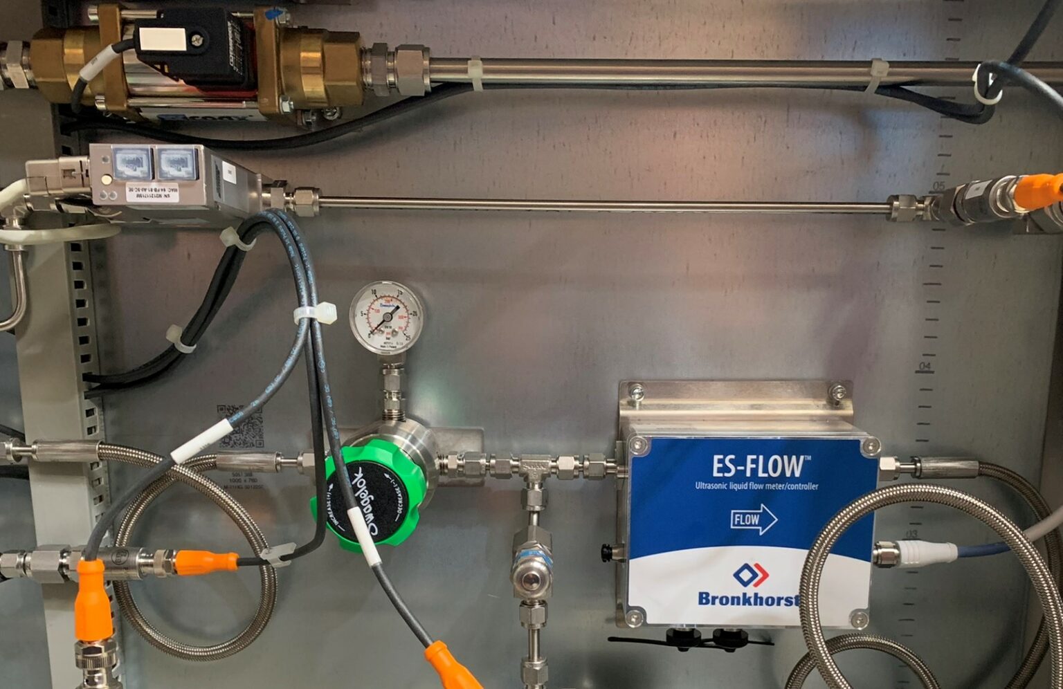 Compact Ultrasonic Liquid Flow Meter/Controller • Fluid Handling Pro
