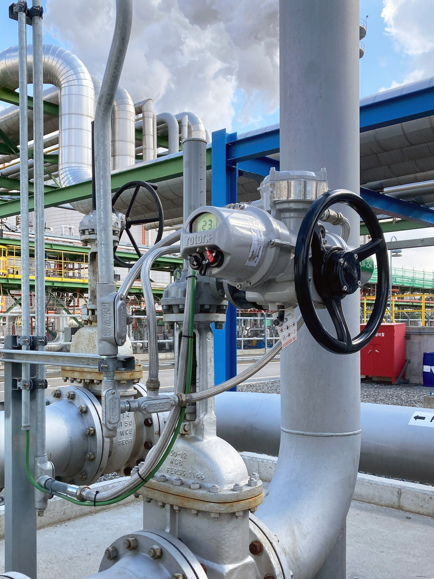 Intelligent Electric Actuators Provide Flow Control at Chemical Plant
