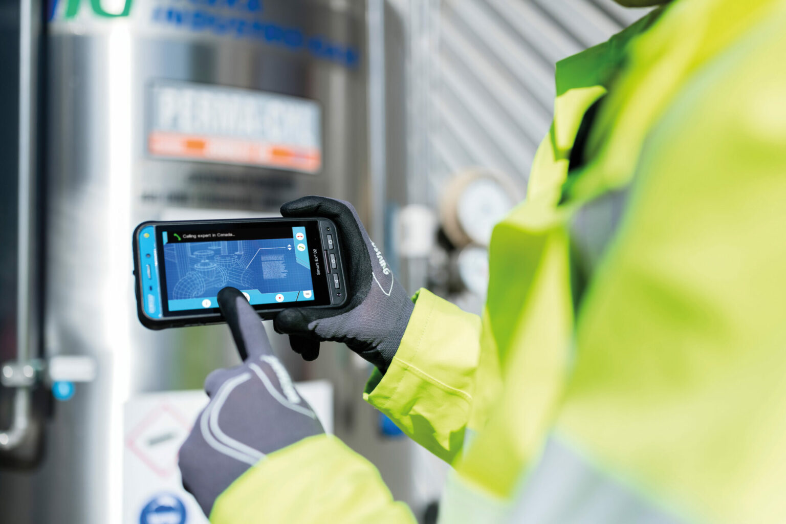 ECOM Instruments Hardware Solutions for Hazardous Areas • Fluid ...