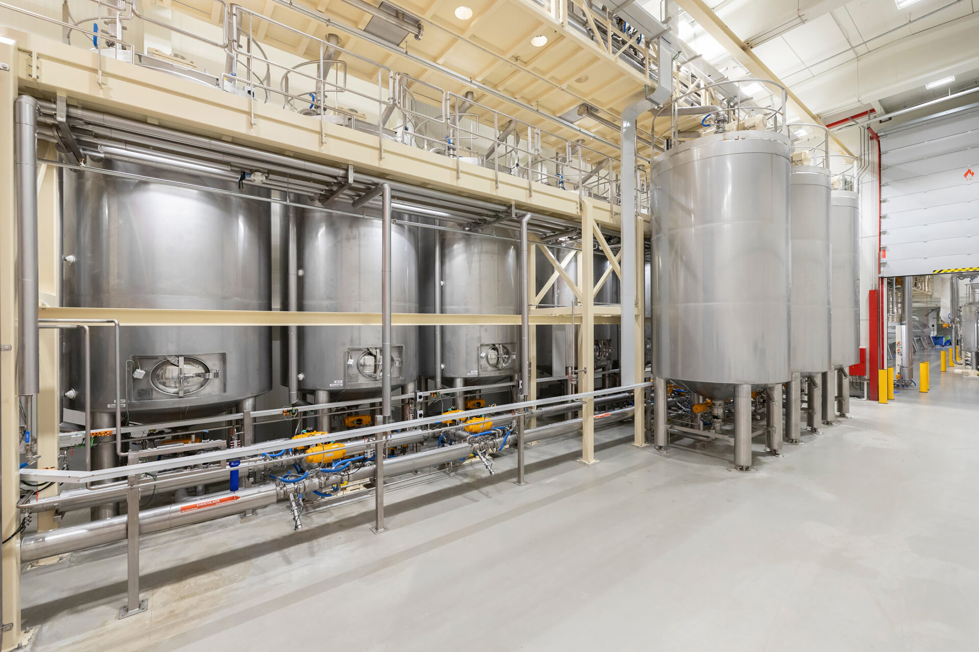 28 Stainless Steel Chocolate Tanks For Sustainable Belcolade Chocolate ...