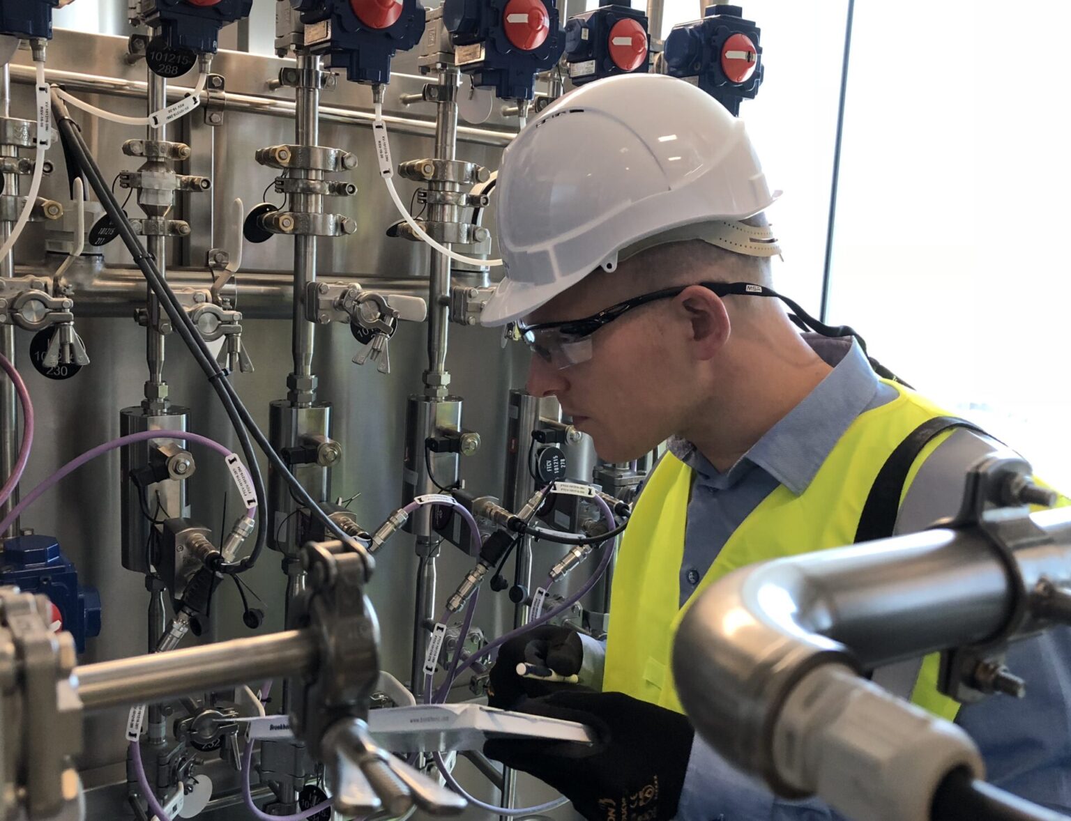 Sustainable Energy Through Precision Flow Control • Fluid Handling Pro