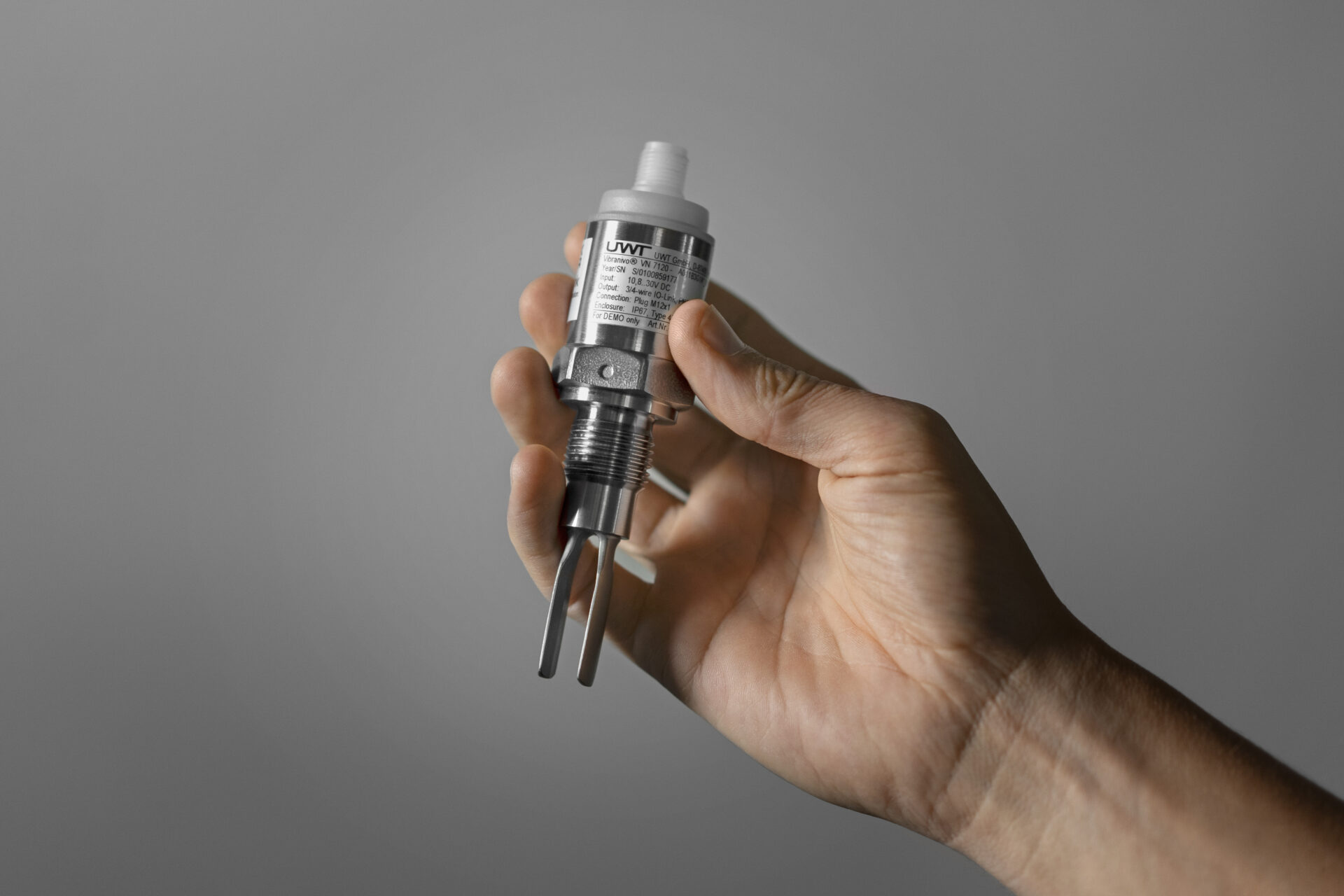 UWT GmbH - Level Control - Liquids measurement solutions